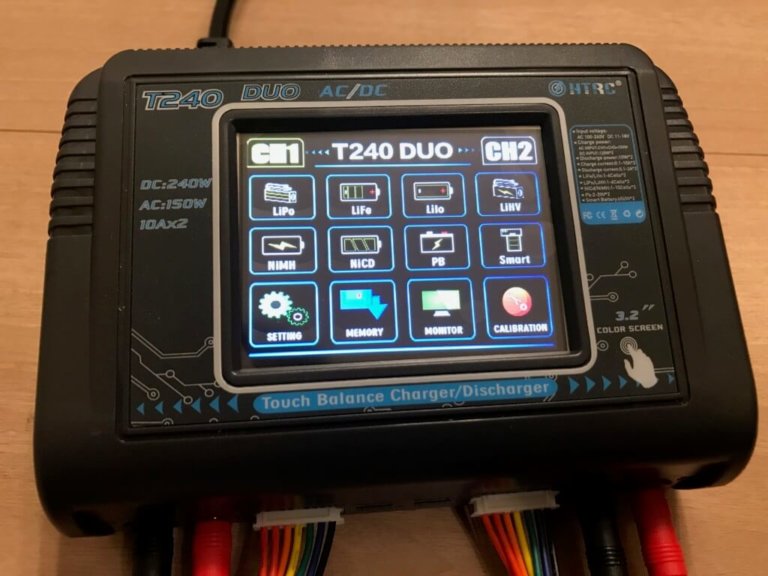 コスパ最強と言われる2S〜6S対応の充電器「HTRC T240 DUO Touch Screen Dual Channel Battery ...